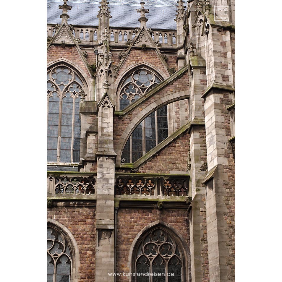 Architektur Der Gotik Merkmale Und Bauwerke Der Epoche