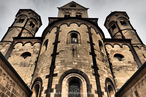 Architektur der Romanik - Merkmale und Bauwerke der Epoche