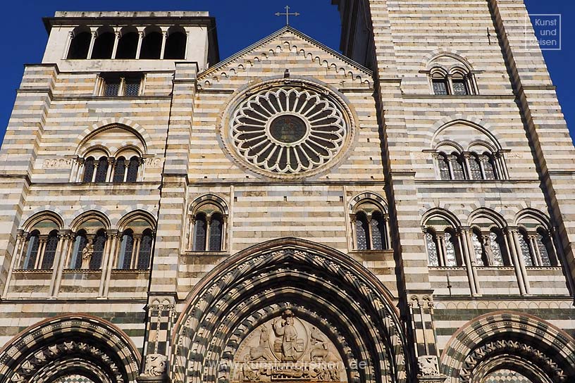 Architektur der Romanik - Merkmale und Bauwerke der Epoche